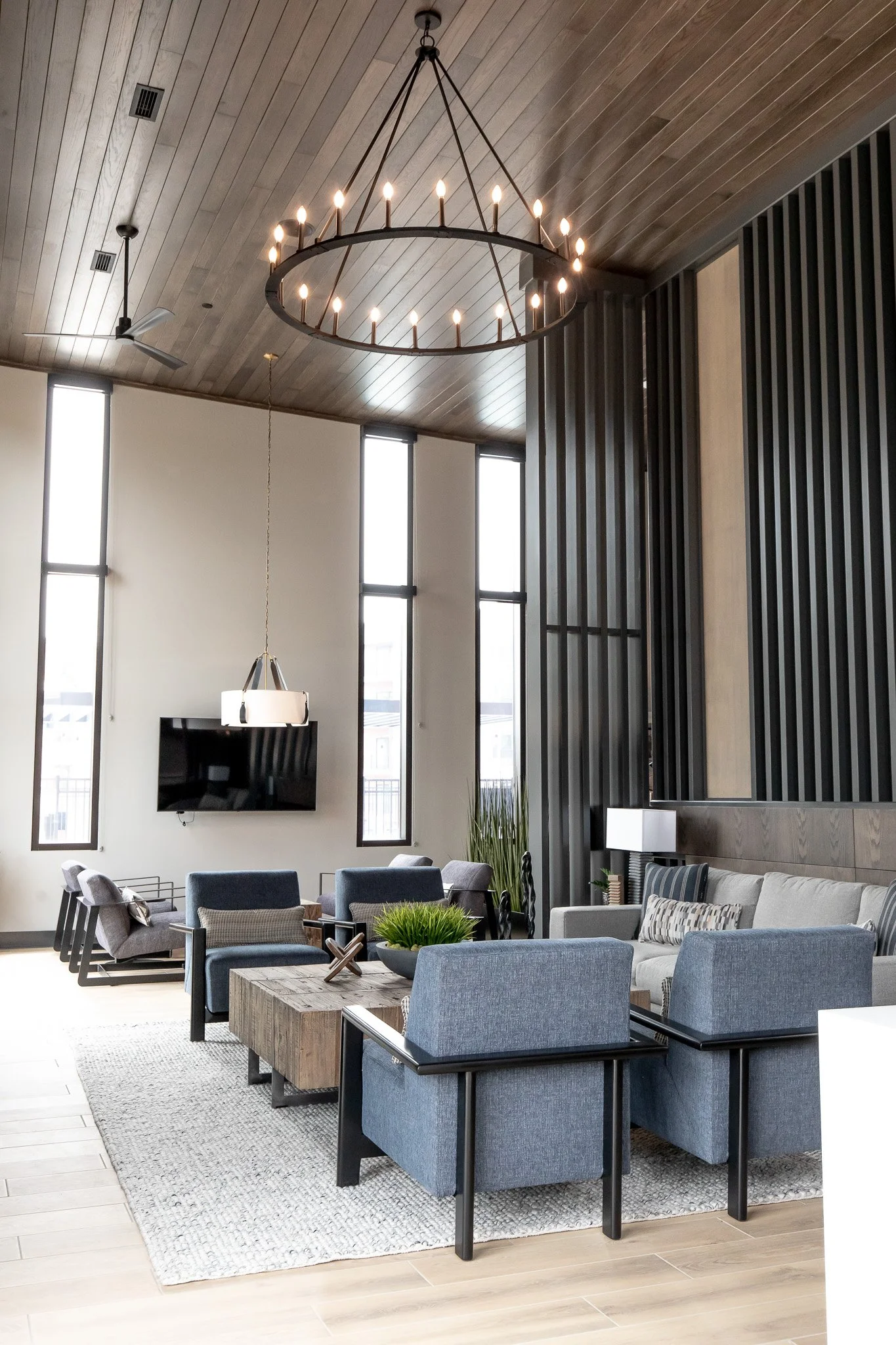 Multifamily Interior Design | Eastpark Apartments | Madison, Wisconsin ...