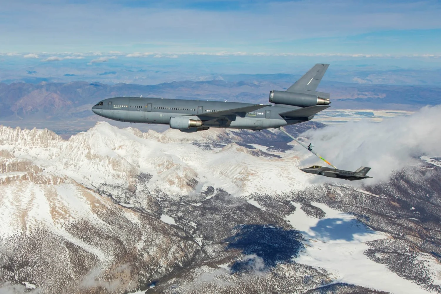 The Alpha & The Omega of Aerial Refueling — San Diego Planespotters