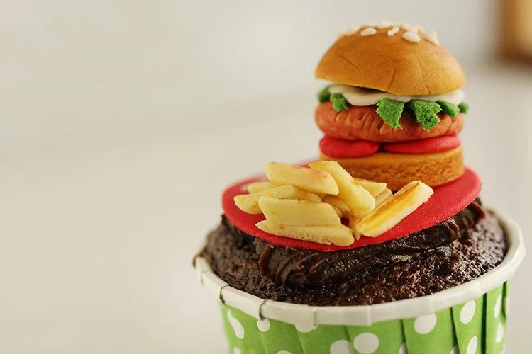 Customised Cakes — butter side up