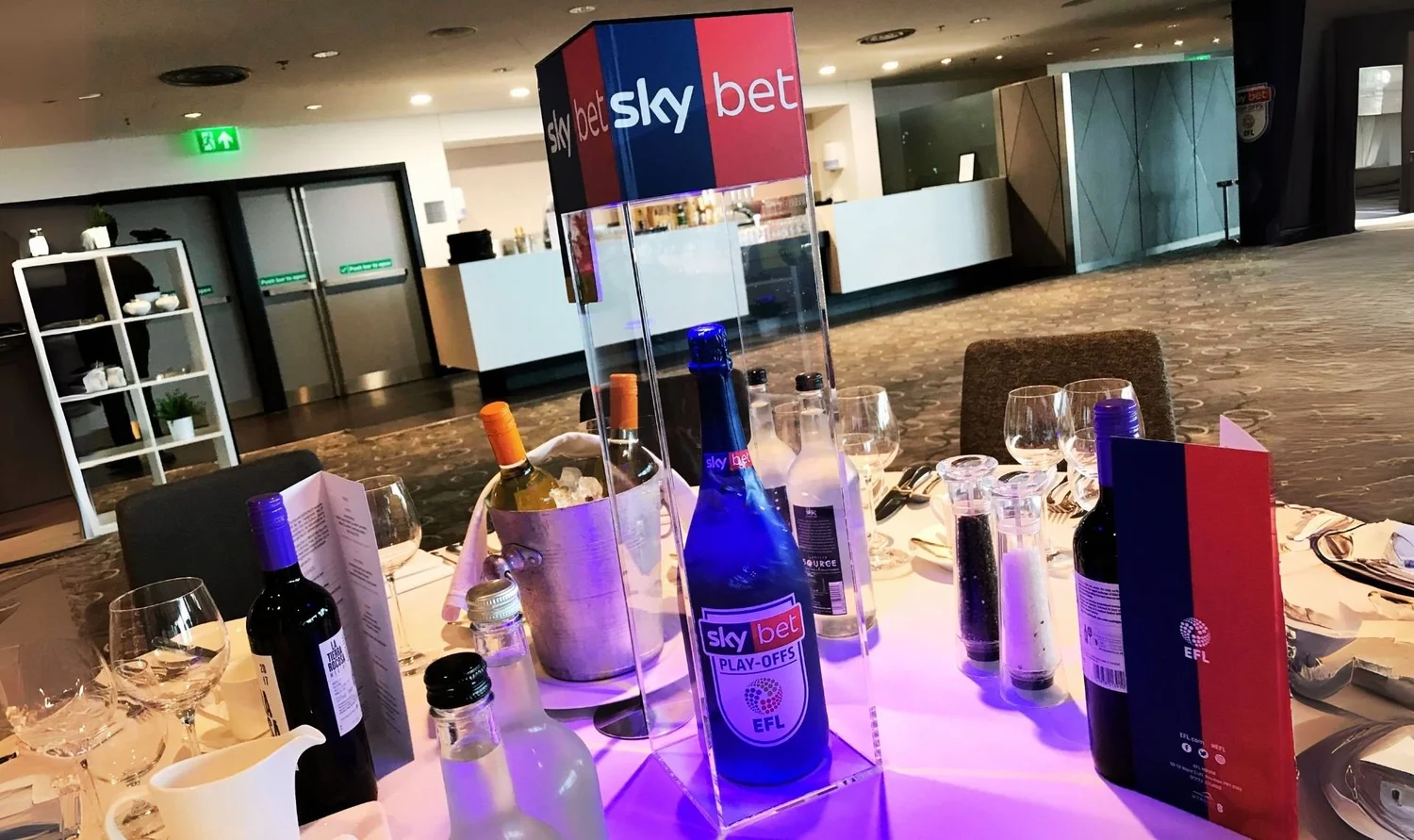 Table Centre Hire Scotland | LED Table Art & Event Centrepieces — Blue ...