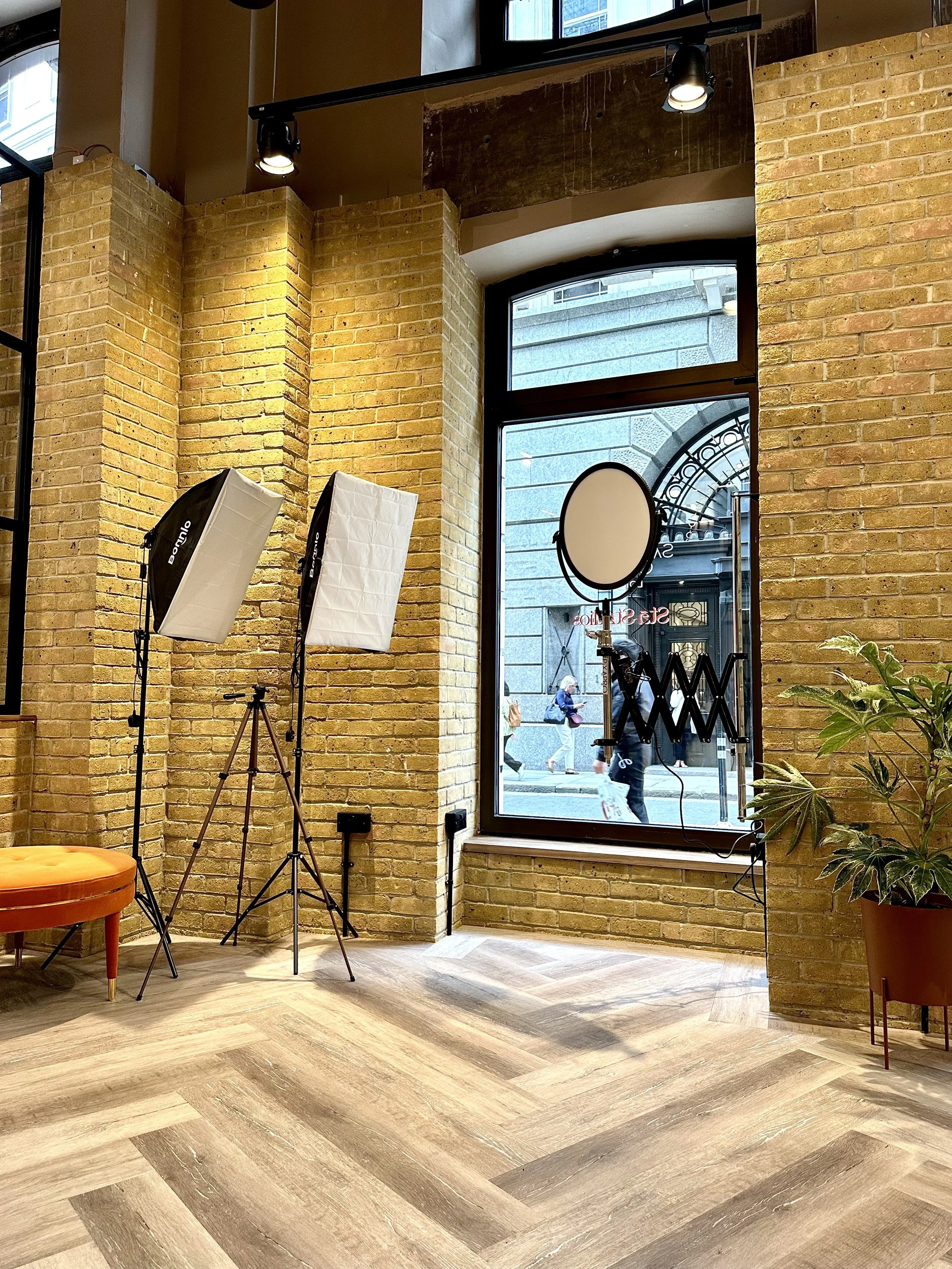 Stā Studios