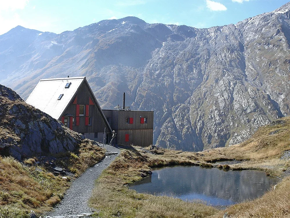 Capanne, rifugi — Via Crio