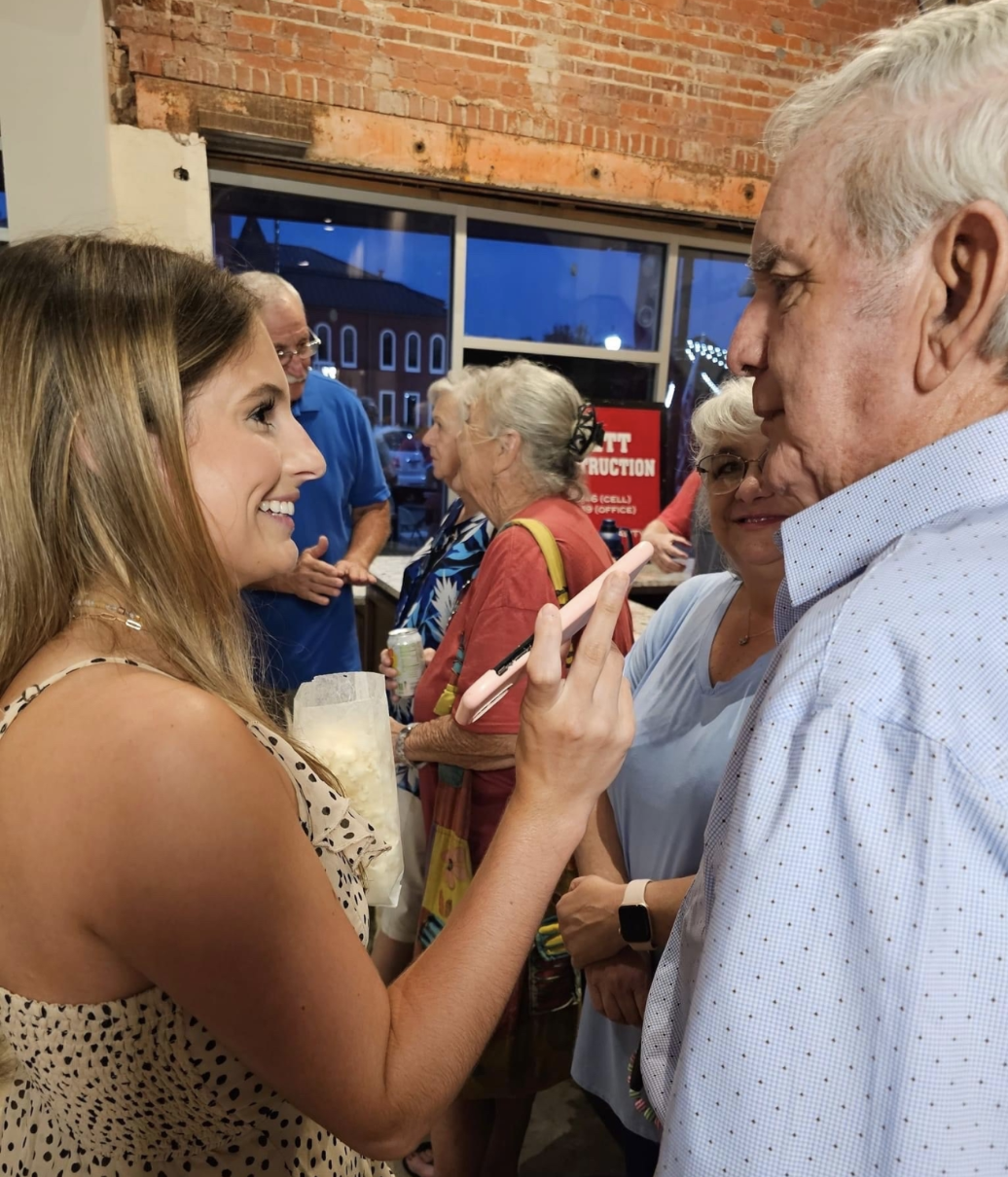 Civic Dispatch: Spending summer in Elba becomes ‘best decision’ — David ...