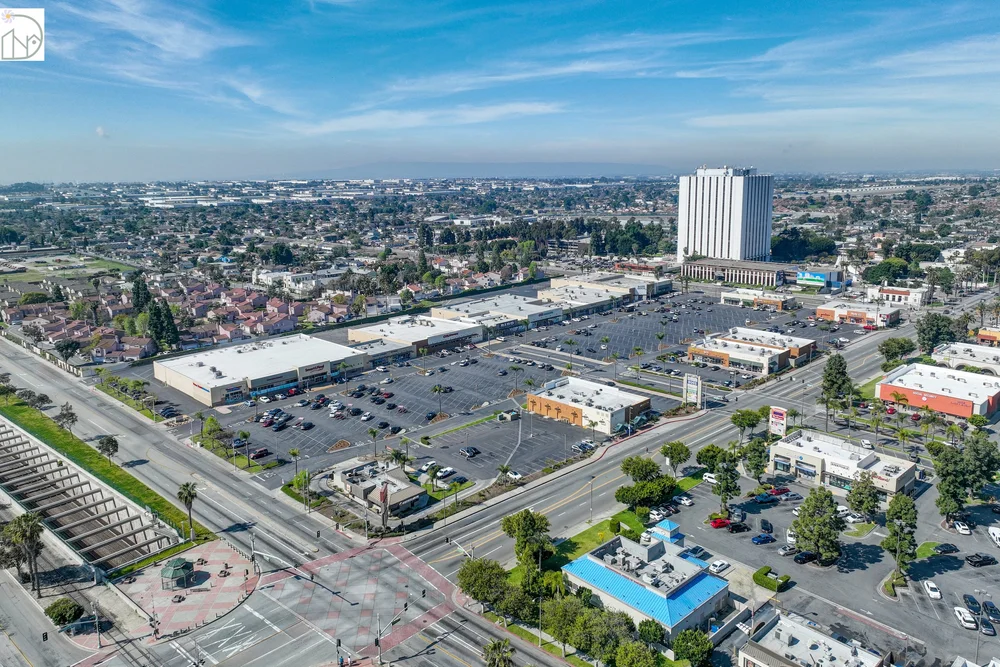 Compton Towne Center — Daisy Nguyen Real Estate