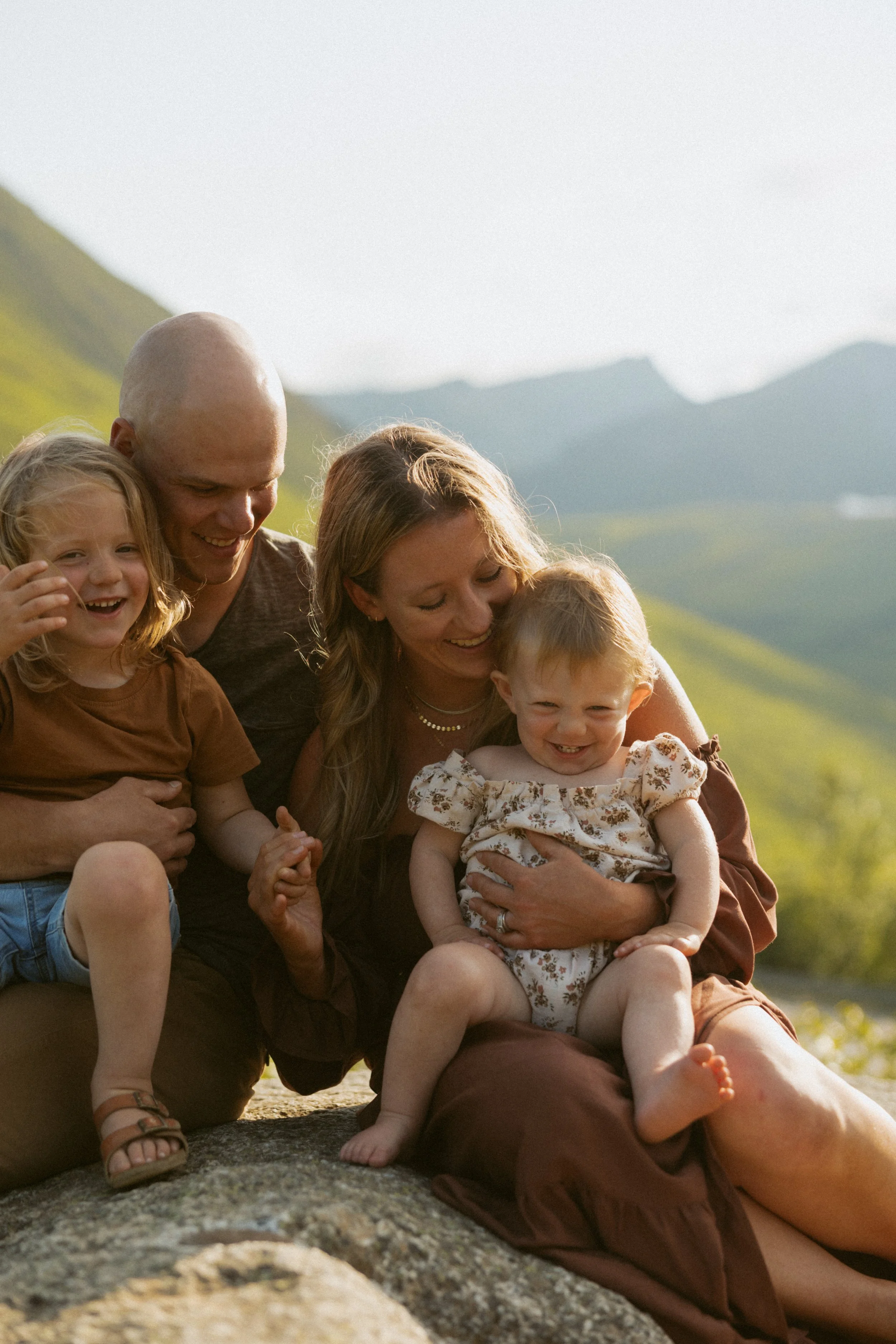 Adventurous Family Session at Hatcher Pass, Alaska — Claudia Menchaca ...