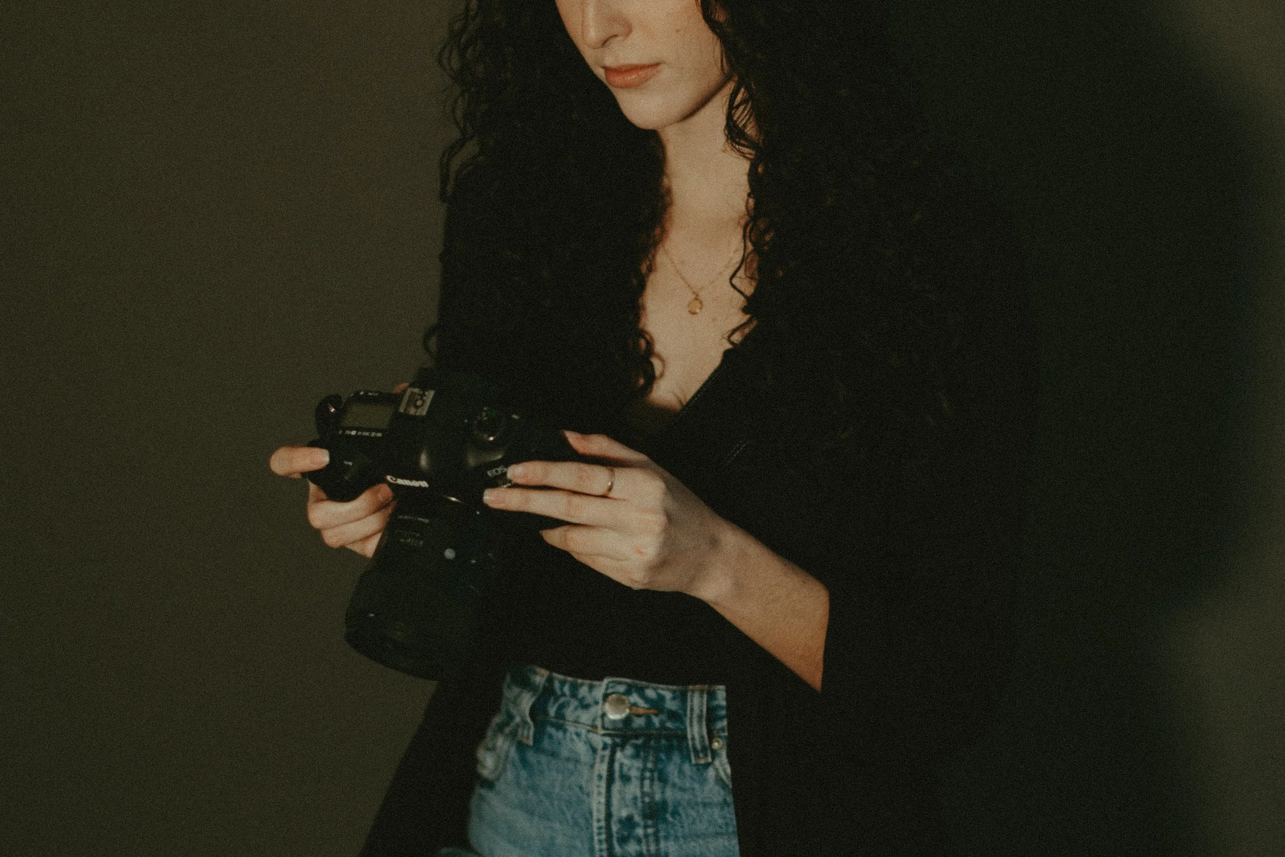 ABOUT ME — Claudia Menchaca Photography