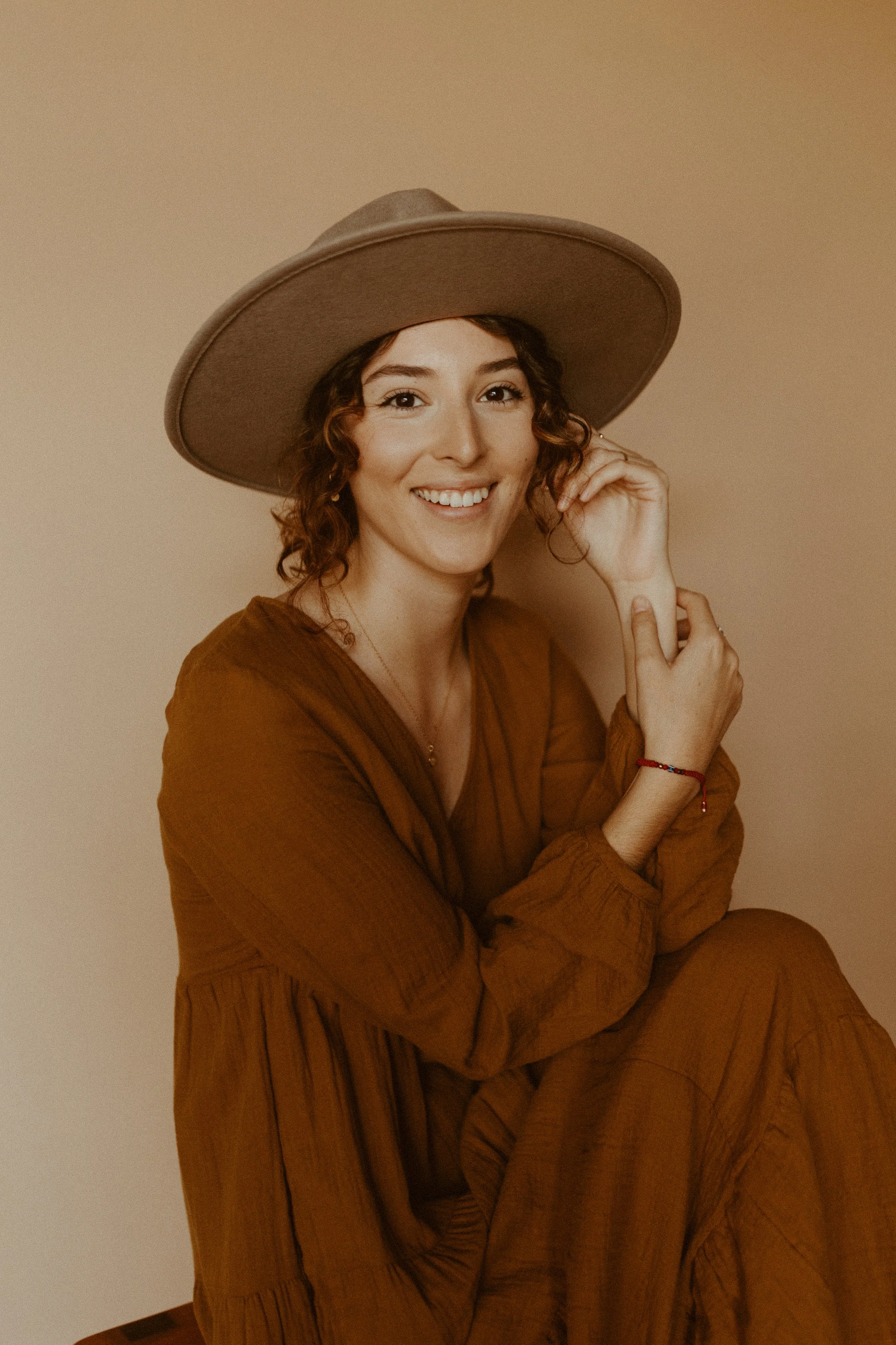 ABOUT ME — Claudia Menchaca Photography