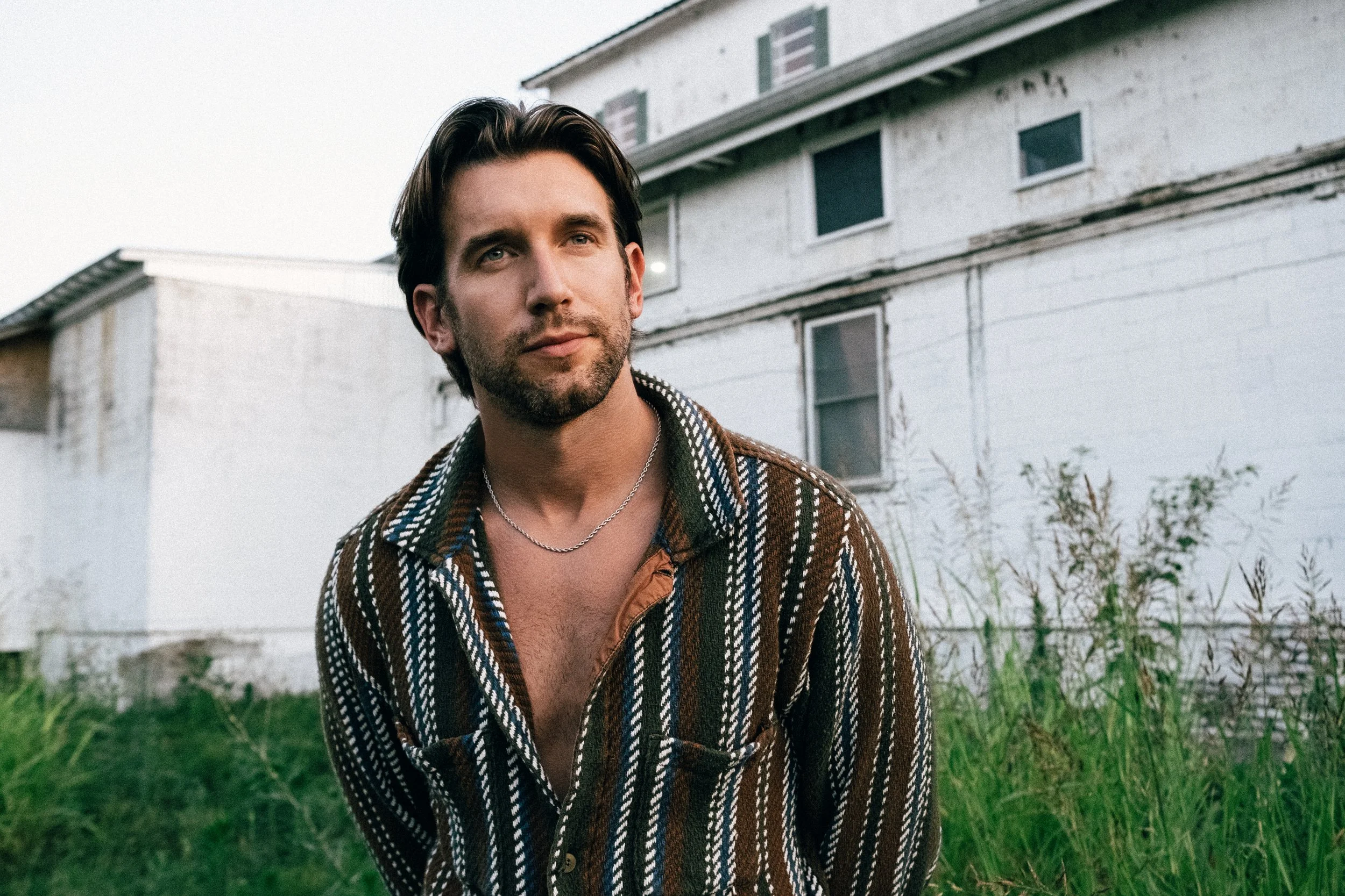 Join Max Frost as He Embarks on a New Chapter — Melodía Magazine