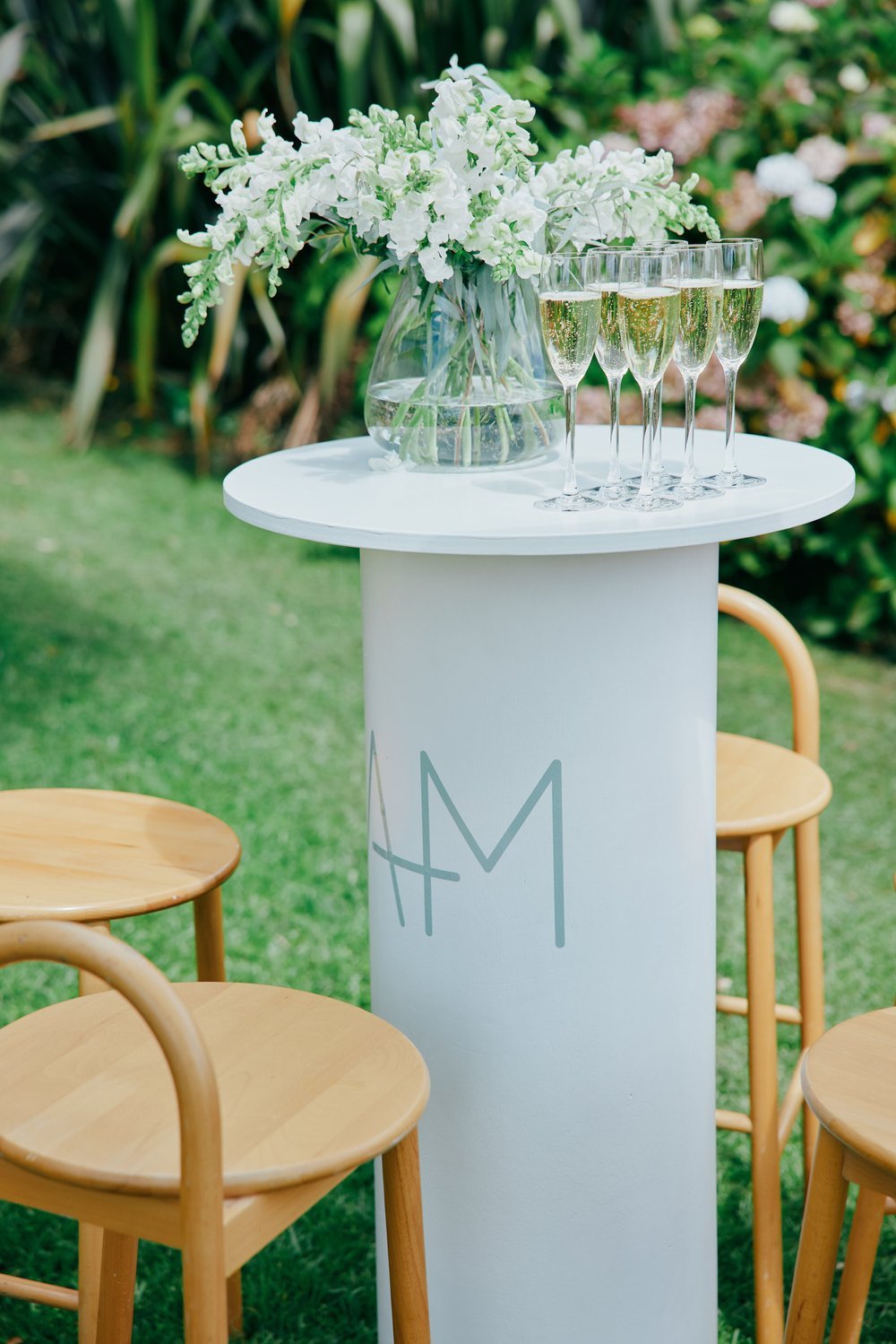 White Round Bar Leaner Hire — Lucy's