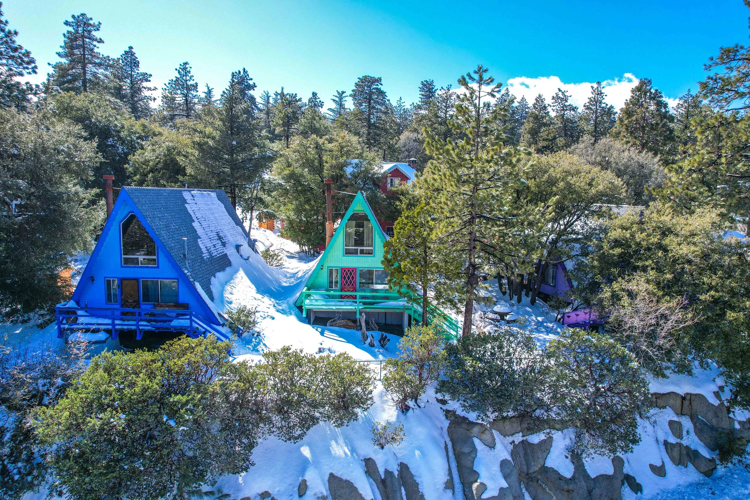 Hicksville Pines | Discover Unique Mountain Retreats