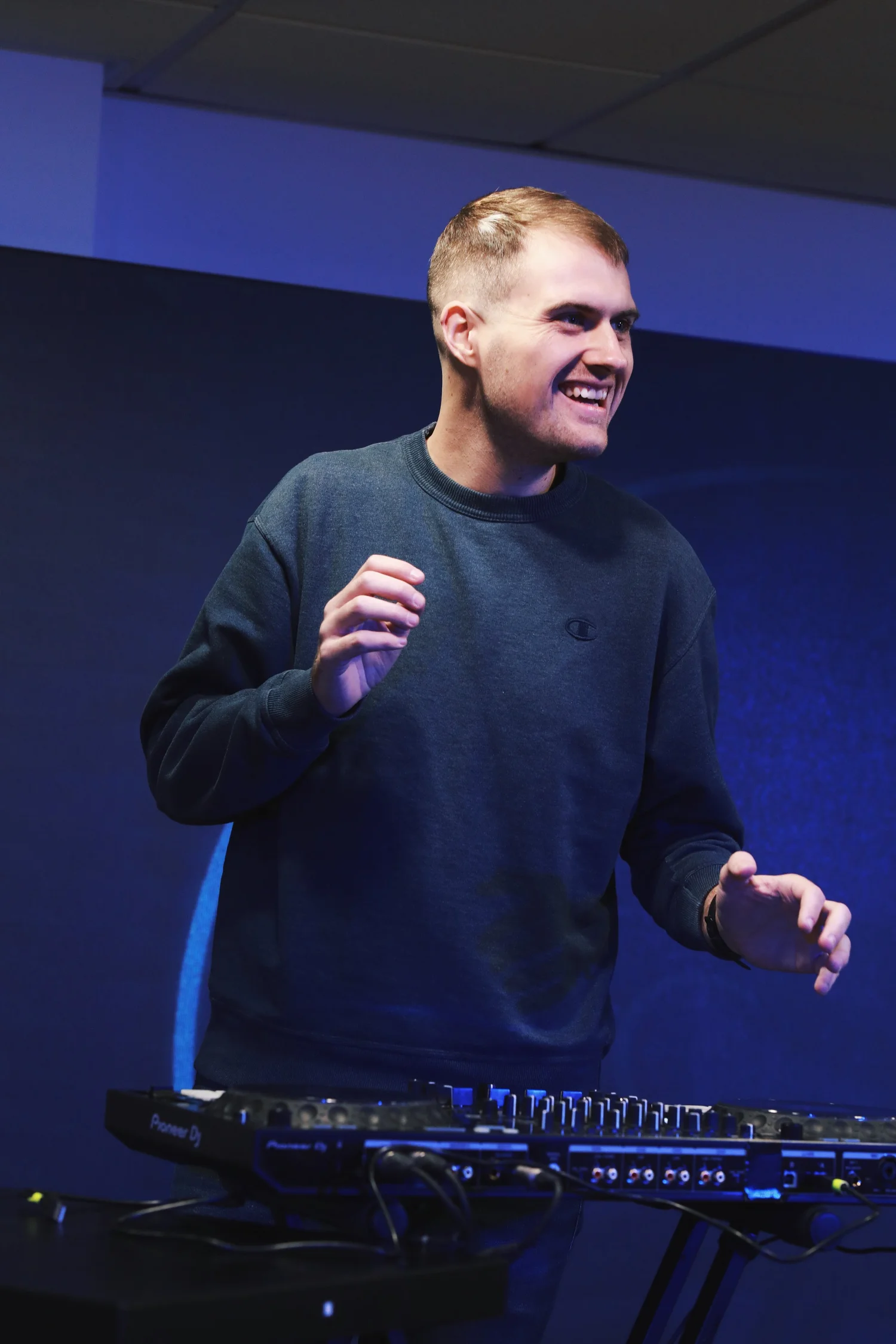 English with Charlie — America House Kyiv