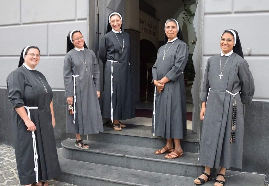 SUORE FRANCESCANE ELISABETTINE BIGIE