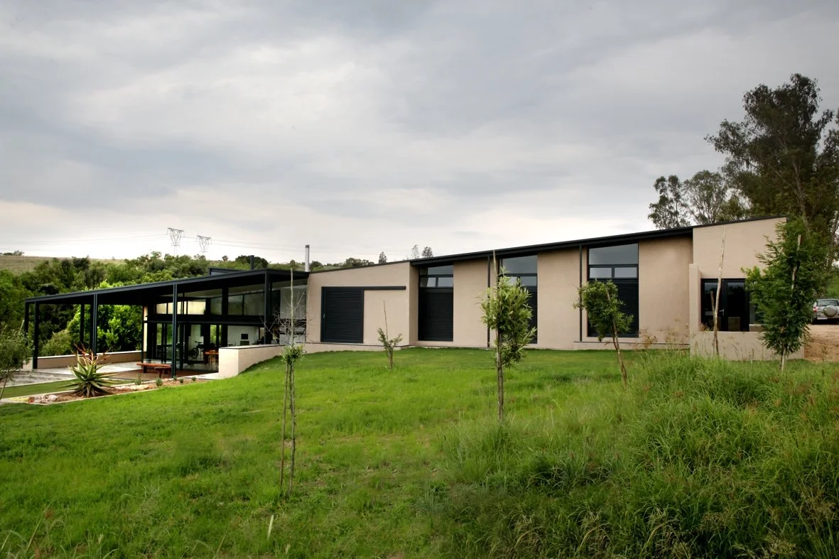 Highveld House — 26'10 south Architects