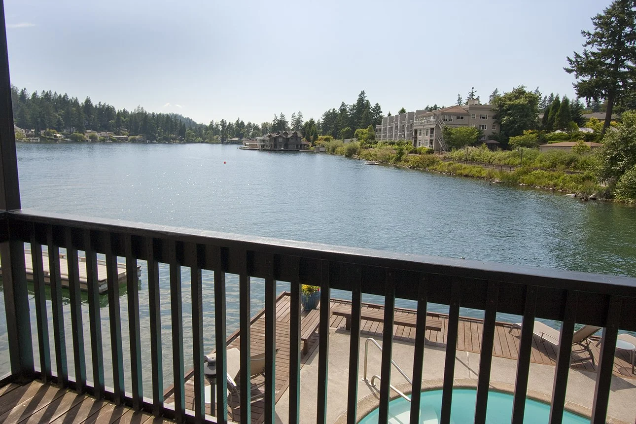 Our Rooms — The Lakeshore Inn