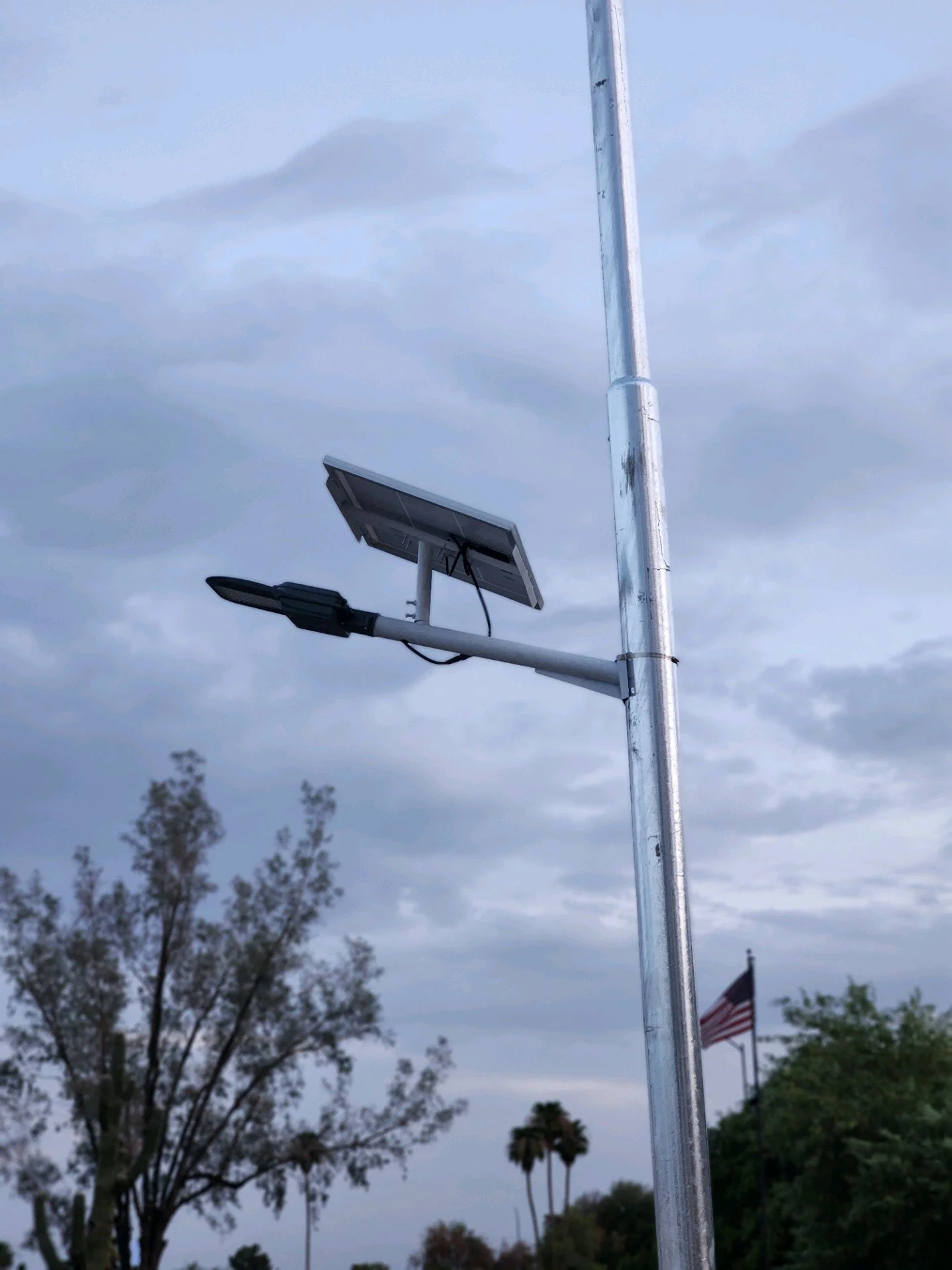 Unplugged Lighting Solutions