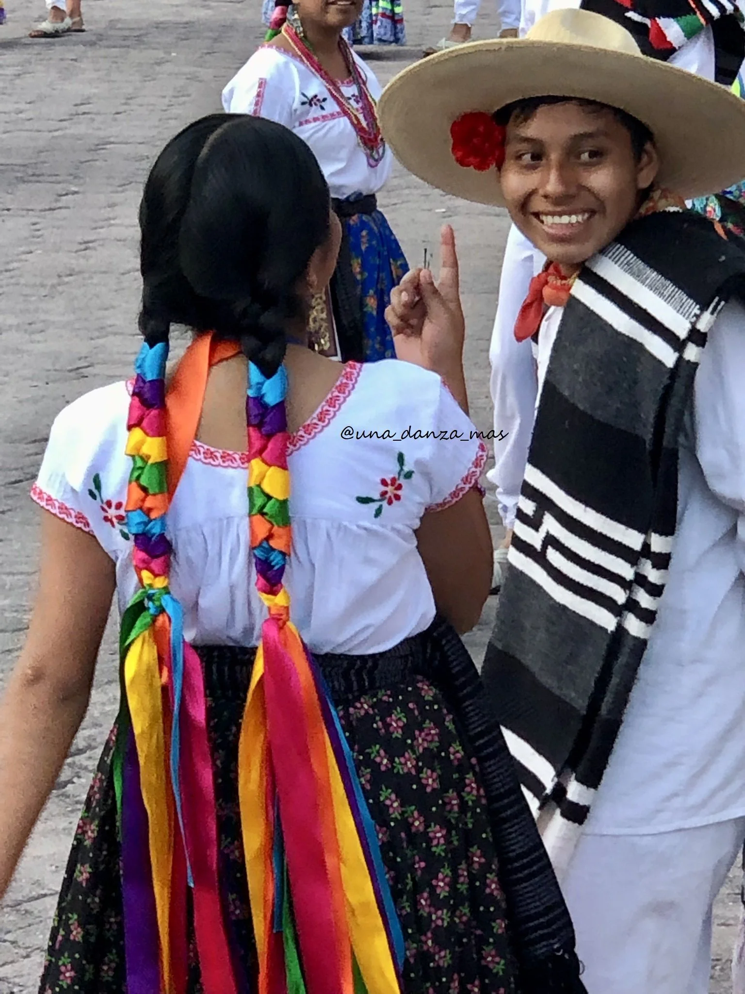 El Jarabe Mixteco y sus 7 sones — Una Danza Más