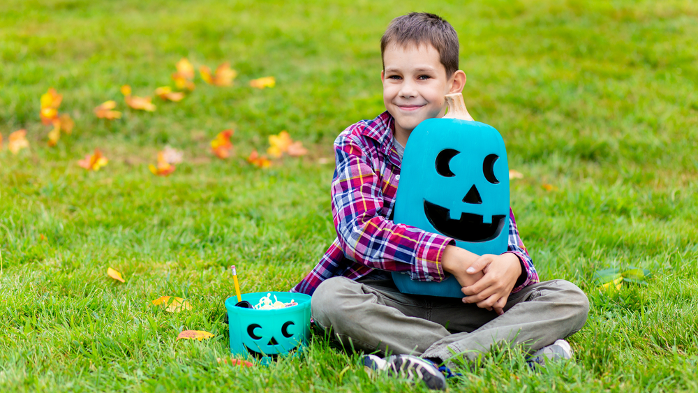 Understanding the Teal Pumpkin Project & Halloween Inclusivity