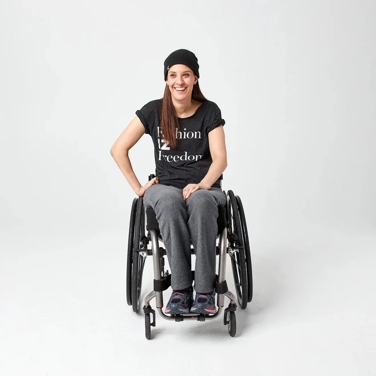 IZ Adaptive Clothing – Stylish & Functional Adaptive Wear