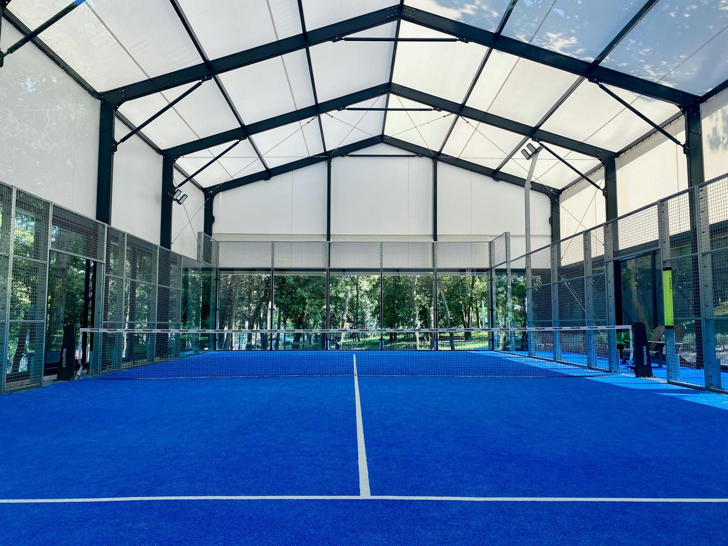 Unkompliziert Padel-Platz bauen lassen | Padelando