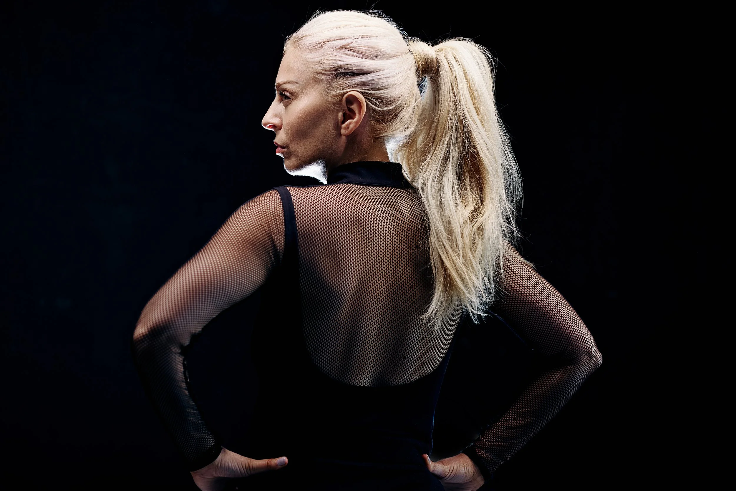 About | Evy Poumpouras
