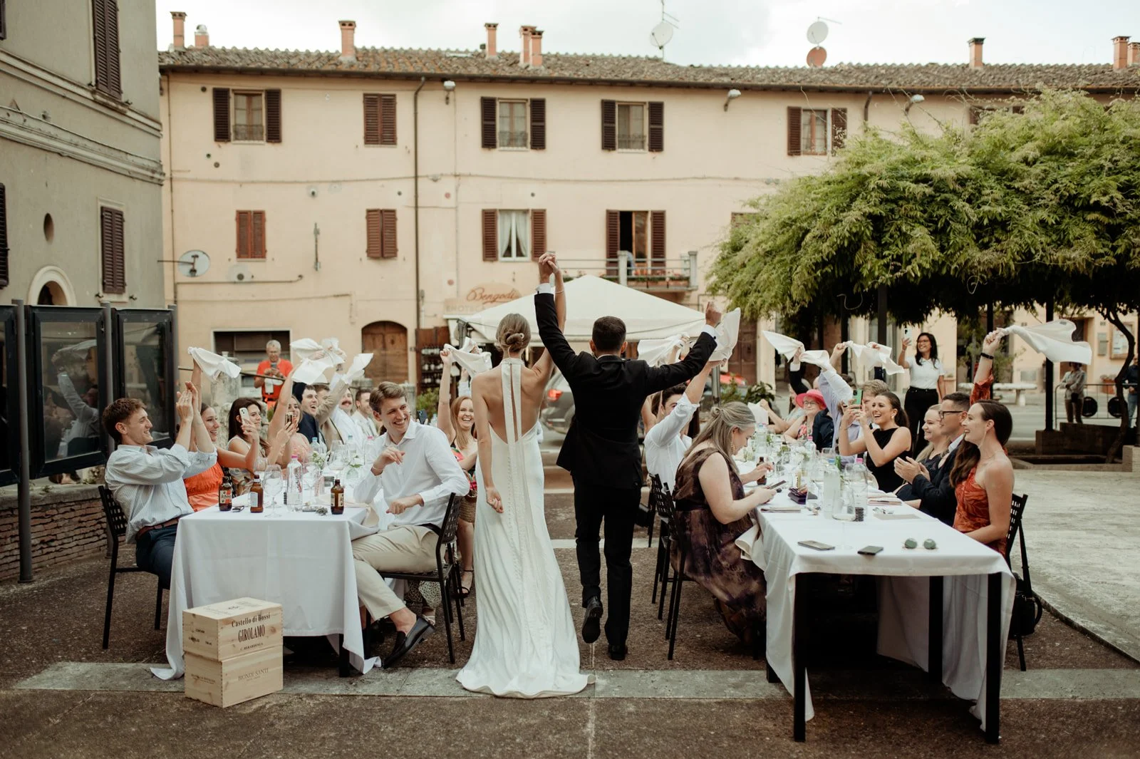 Planning a wedding in Tuscany on a budget: Brittany and Jayden’s ...