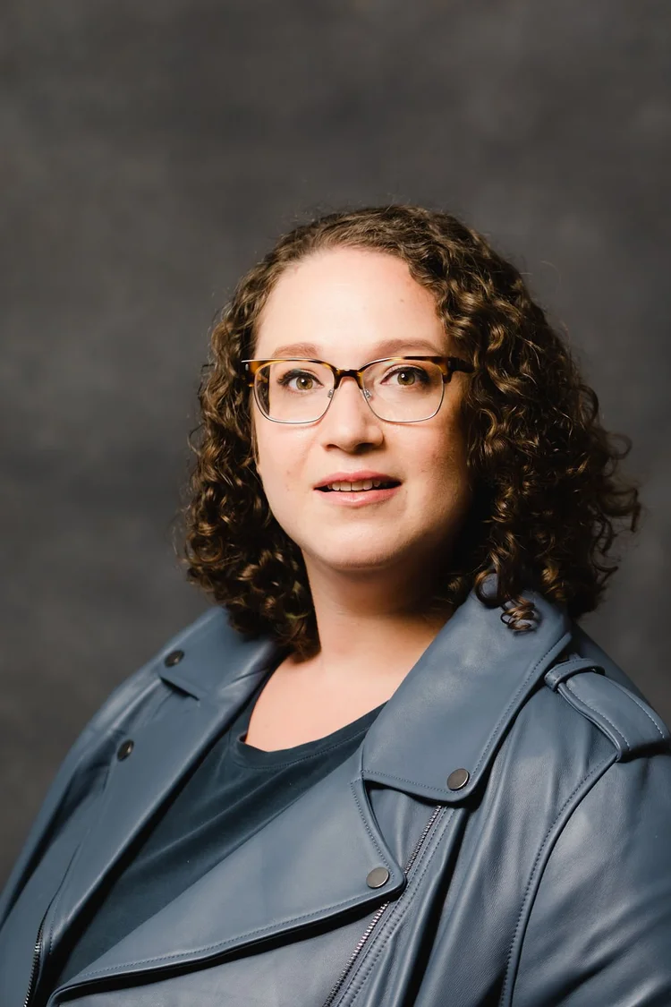 DONNA ZUCKERBERG