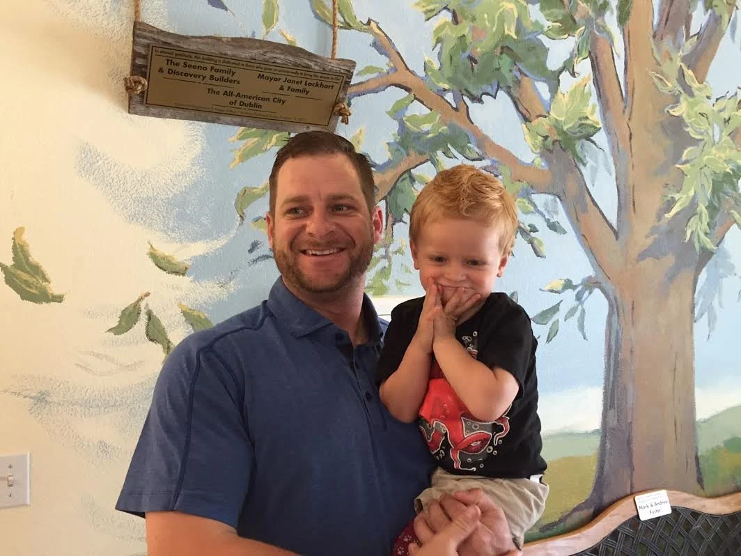 Stephen Vogt Honored at ‘Threads of Hope’ — School of Imagination ...