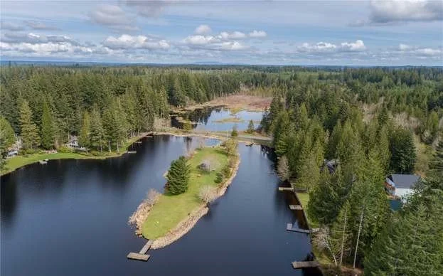 Amenities — TIMBERLAKE CC