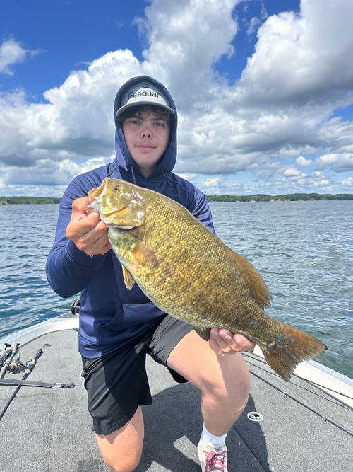 St. Lawrence River | Smallmouth Bass Fishing Guide