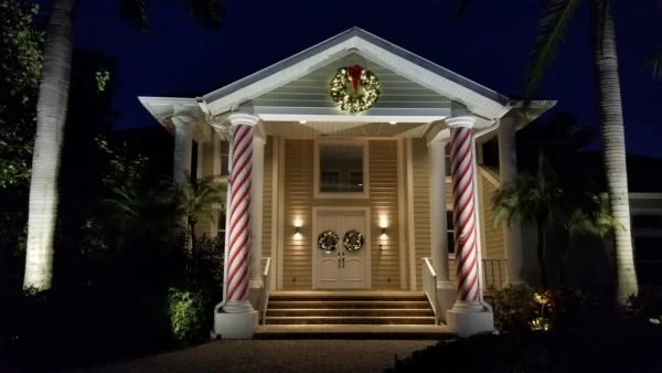 Holiday Column Wraps