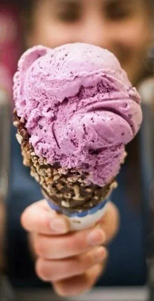 MOO'S GOURMET ICE CREAM & SORBETS