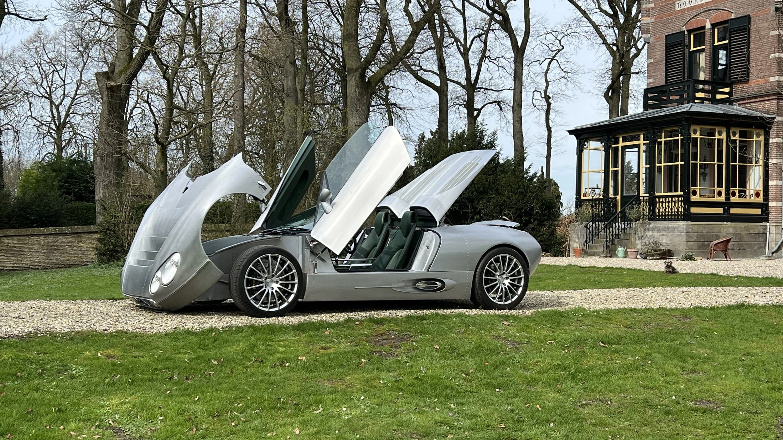 Gallery deBruyn Ferox V8 — deBruyn Cars