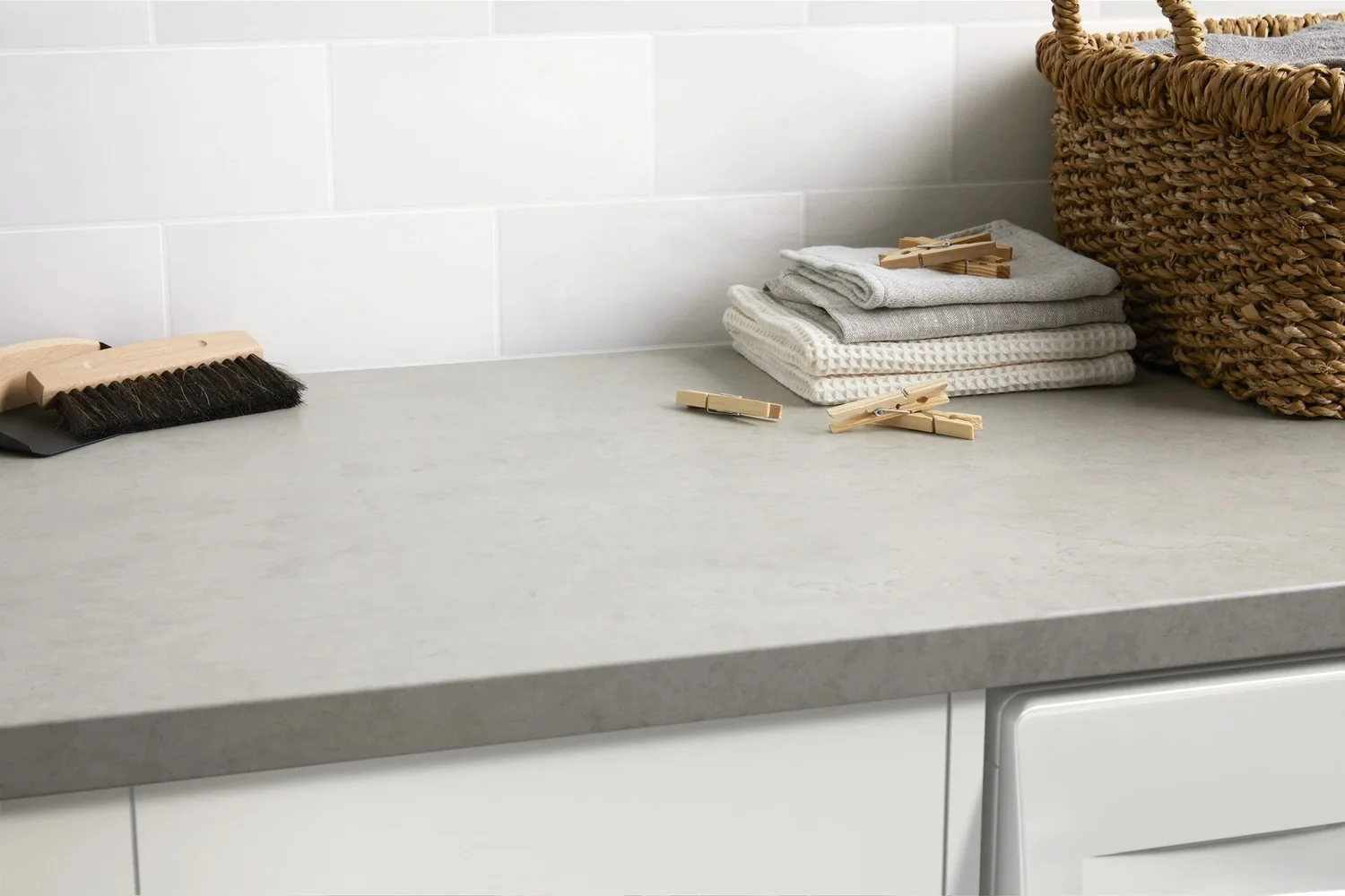 The Ultimate Guide to Benchtops: Laminate, Stone, and Solid Surface ...