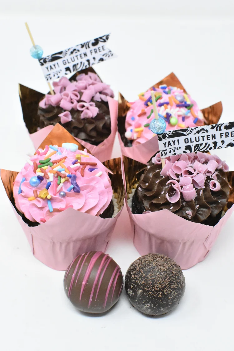 Cupcakes, Dozen — PINKITZEL