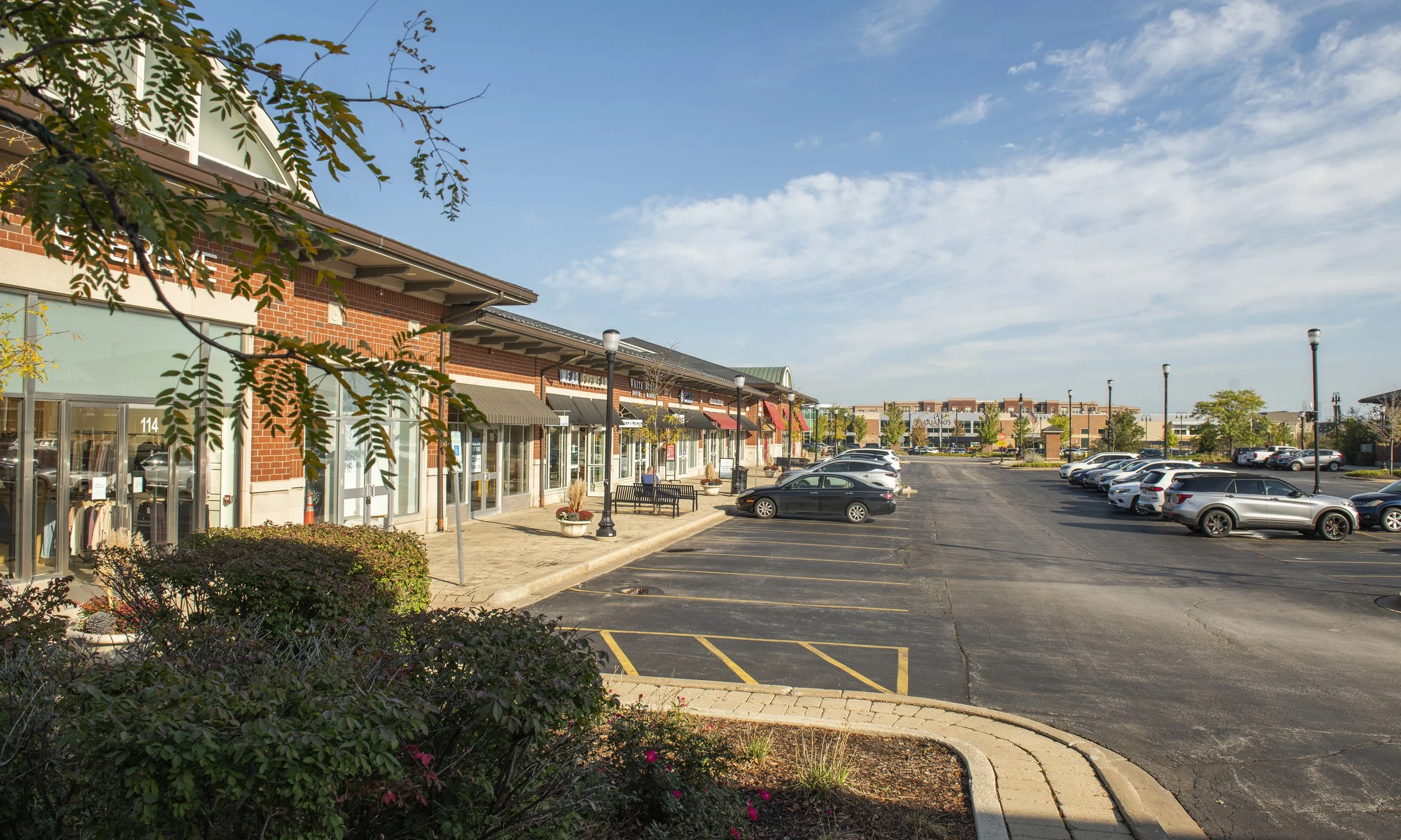 Orland Park Crossing — Edwards Realty Company