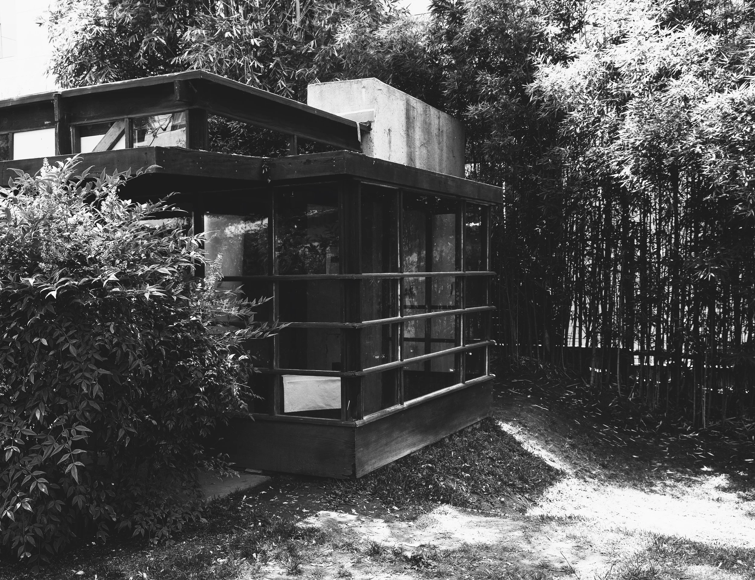 SCHINDLER HOUSE: AHEAD OF IT'S TIME — Always Chasing Rainbows By Jade ...