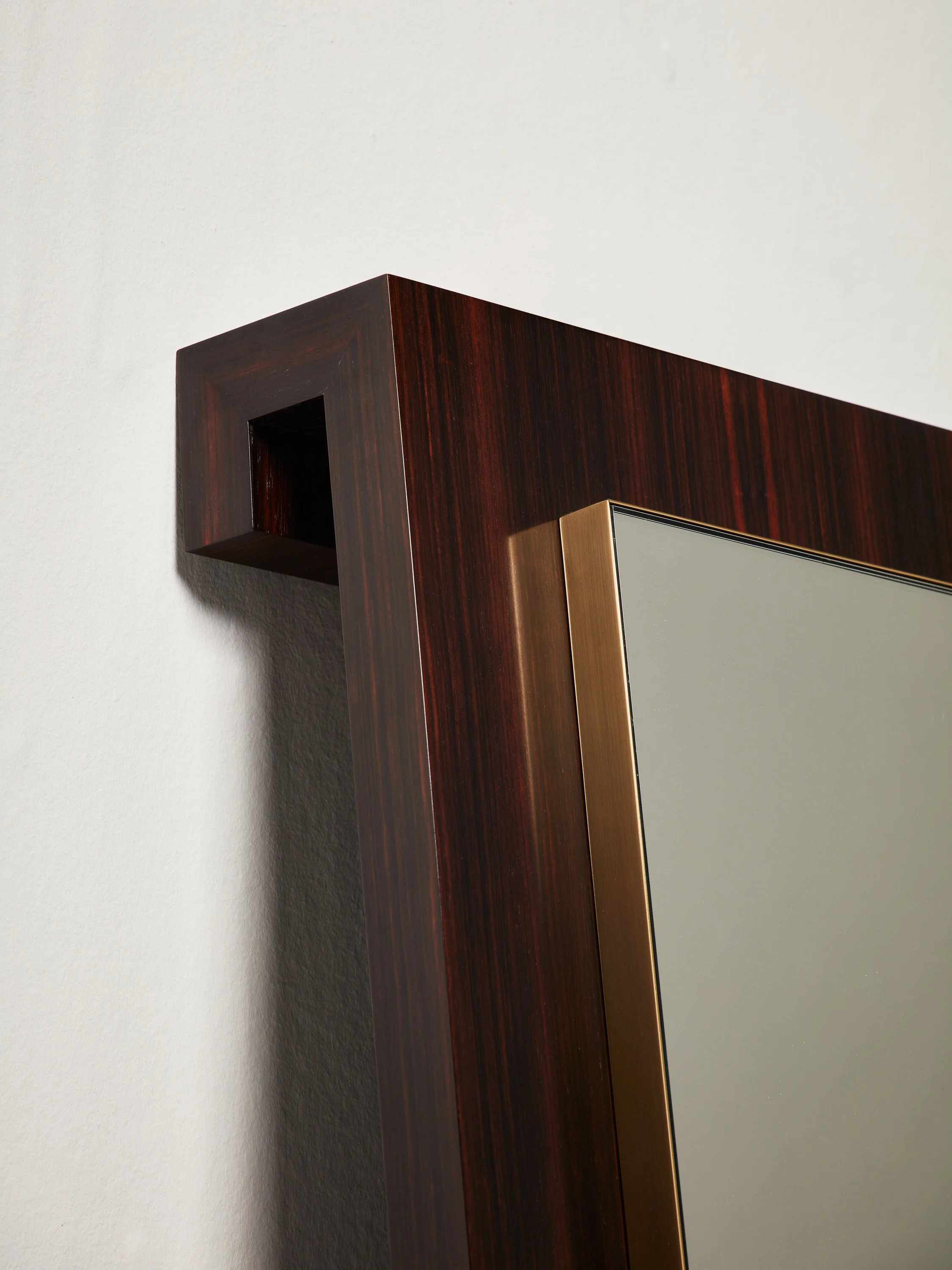 Atelier FM, Continuous Mirror