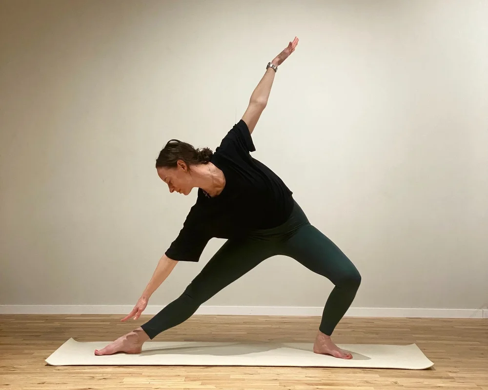Yoga — Moumo