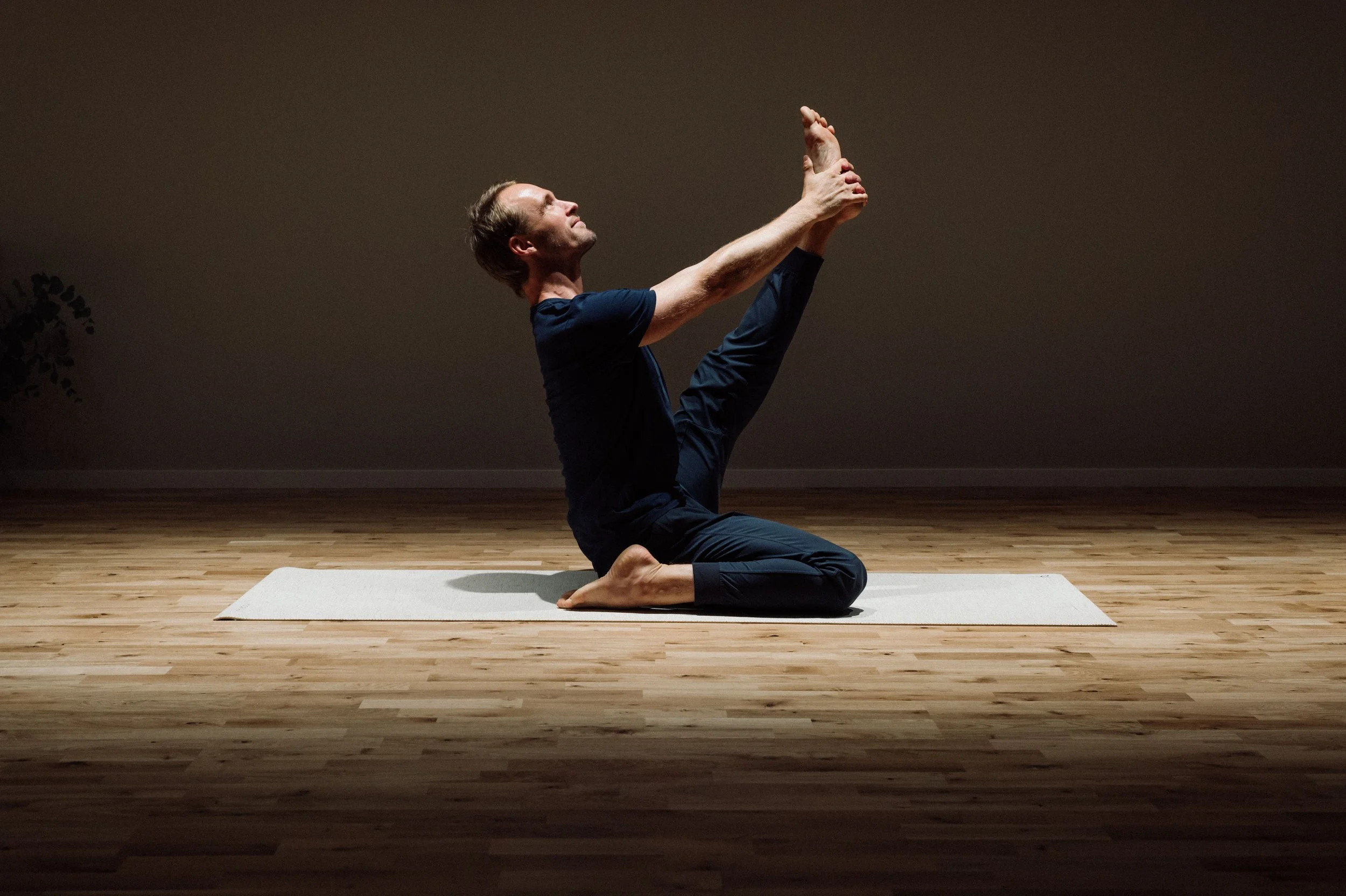 Yoga | Join and Transform Today — Moumo