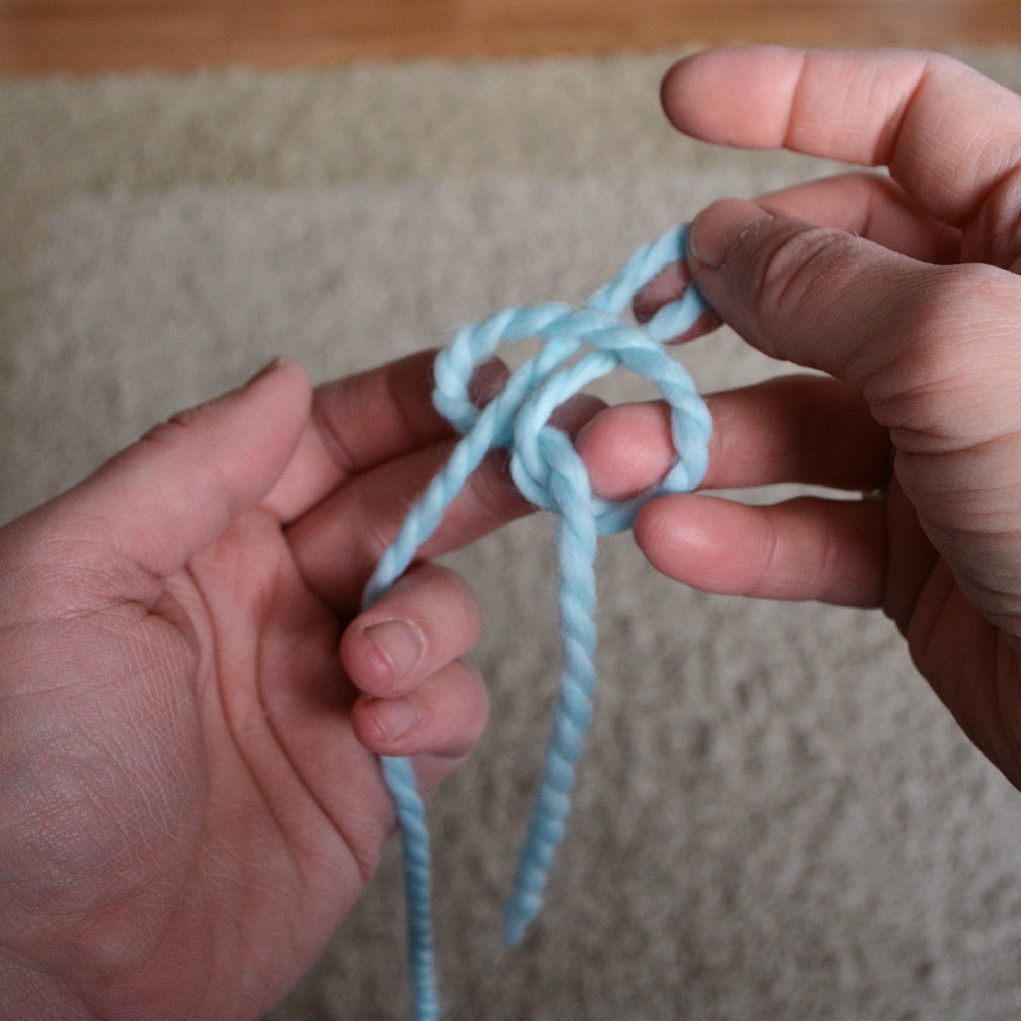 Make a Slip Knot — My Secret Wish Knitting