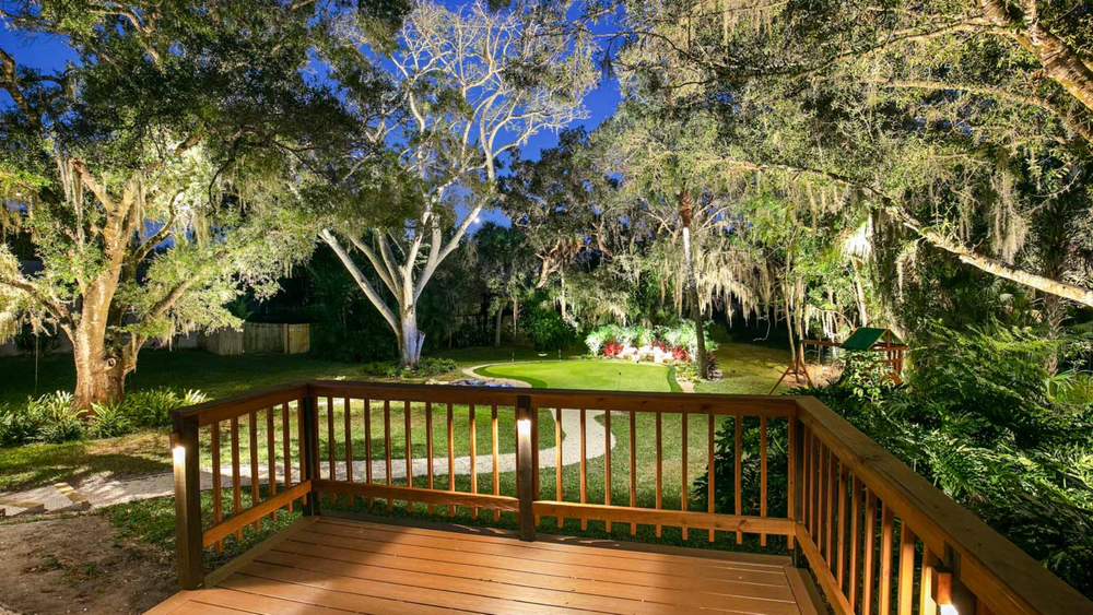 The Benefits of LED Landscape Lighting in Sarasota — Arbor Illuminations