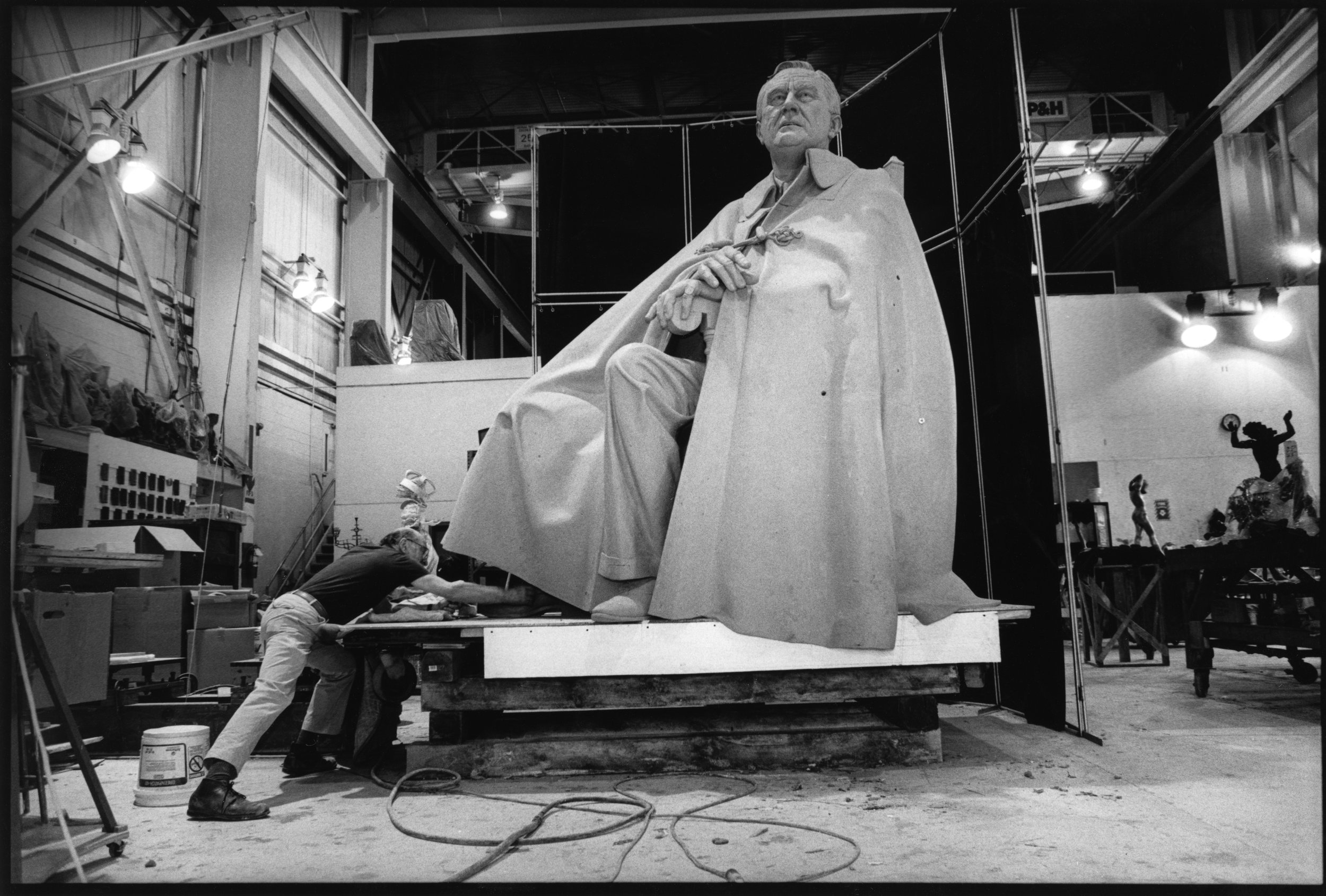 Videos — Neil Estern Sculpture