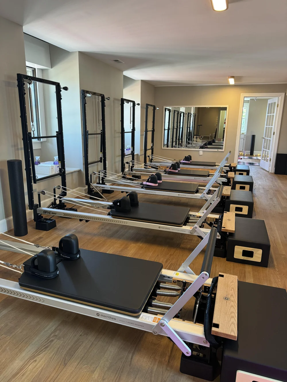 Féminine Pilates & French Instruction