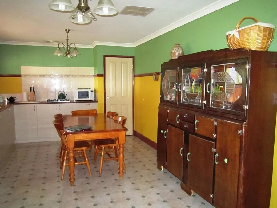 Aussie Bush Cabin — Lavendale Country Retreat | | Farm Stay | York, WA