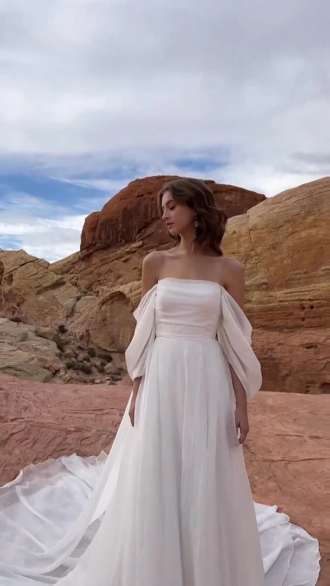 Alena Leena - Stylish & Modern Romantic Wedding Dresses for the Modern ...