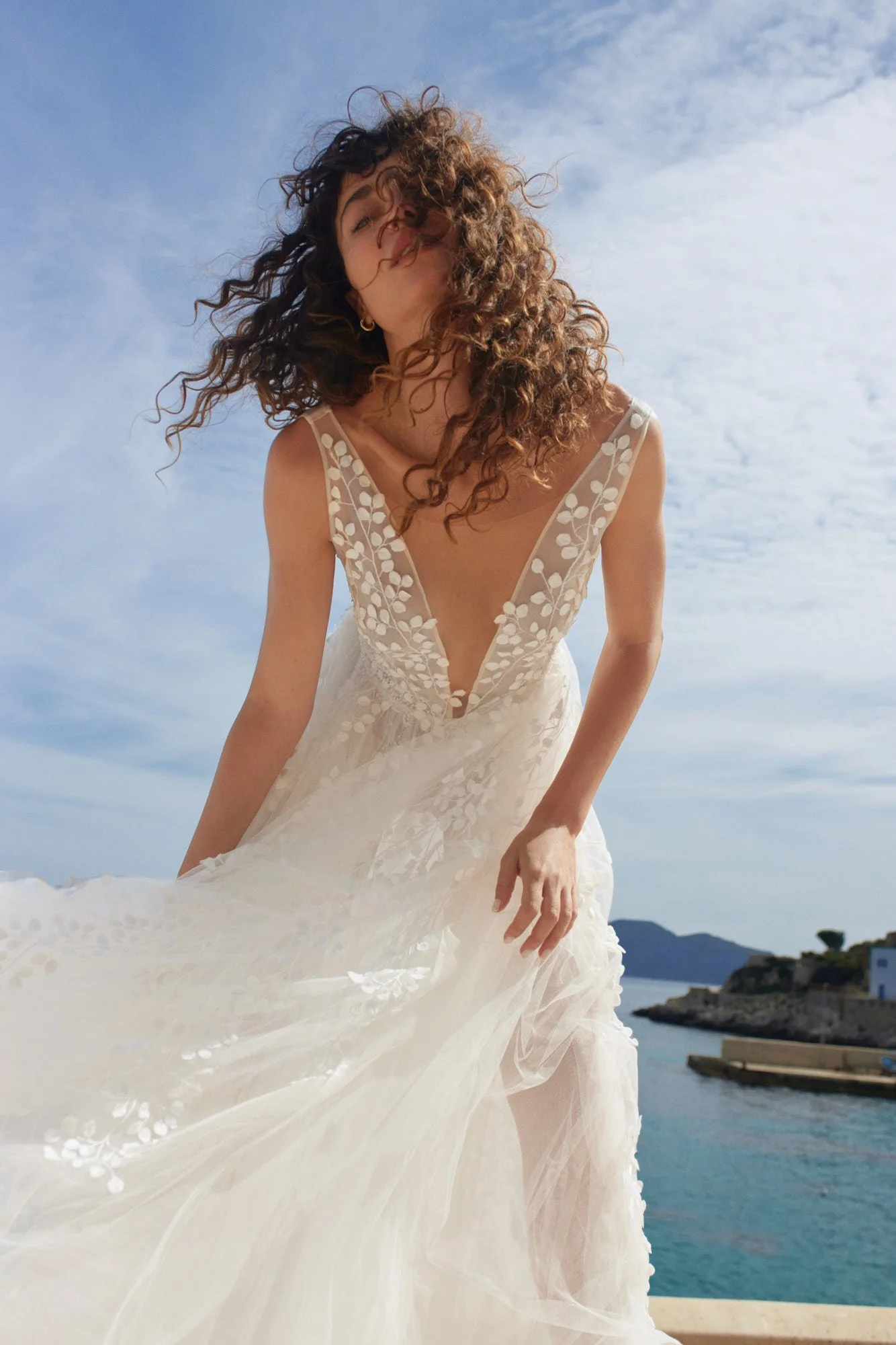 Anna Kara - Bridal Gowns for the Modern Romantic Brides, Designed ...