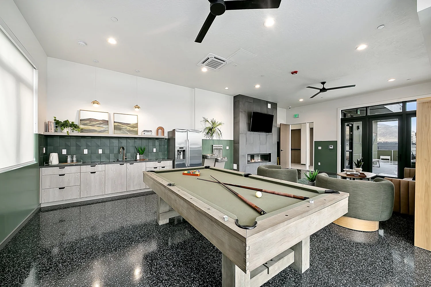 The Taper — HarrisRanchCondoLiving
