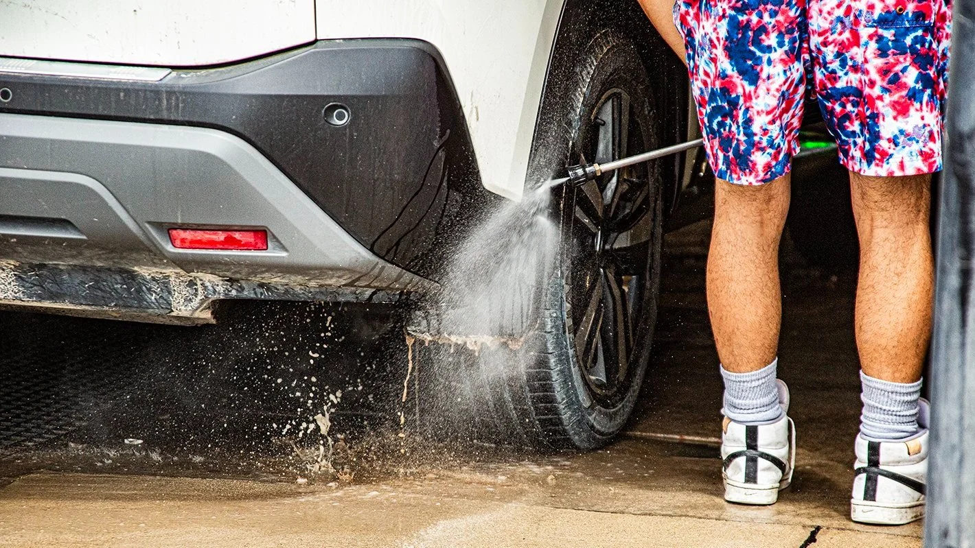 Shaggy Buffalo Car Wash