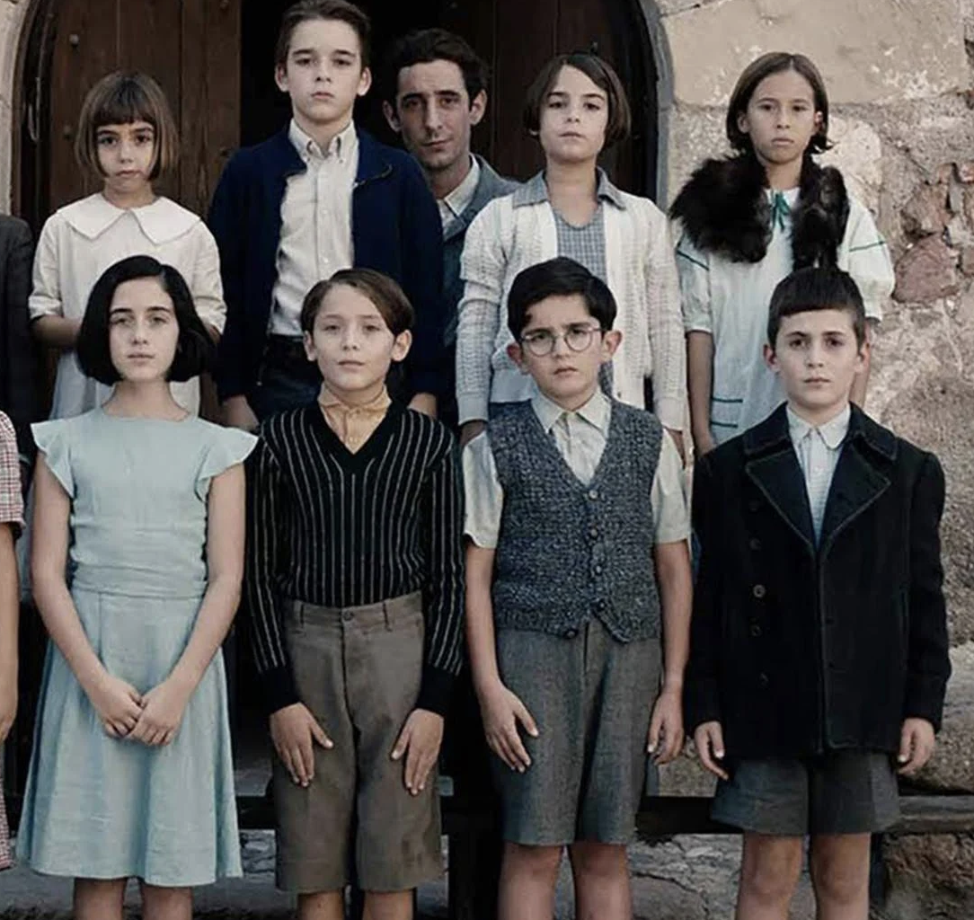 The Teacher Who Promised the Sea — PT Film Festival