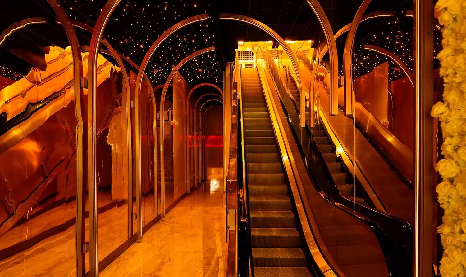 Top Luxury Restaurant and Fine Dining in Miami | ORO Miami